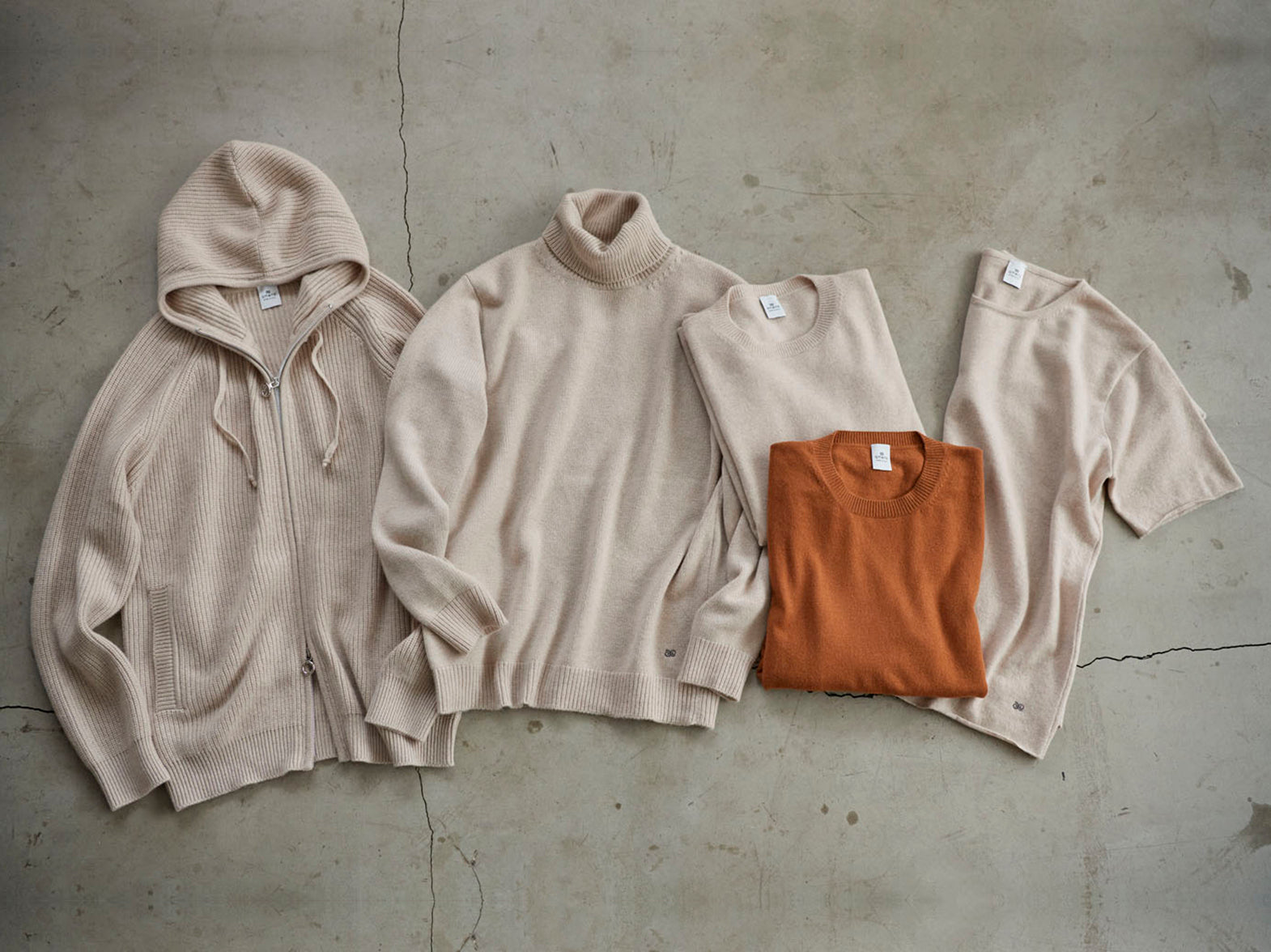 Collaborations – タグ "Custom Body Length" – ameno cashmere | 公式オンラインストア